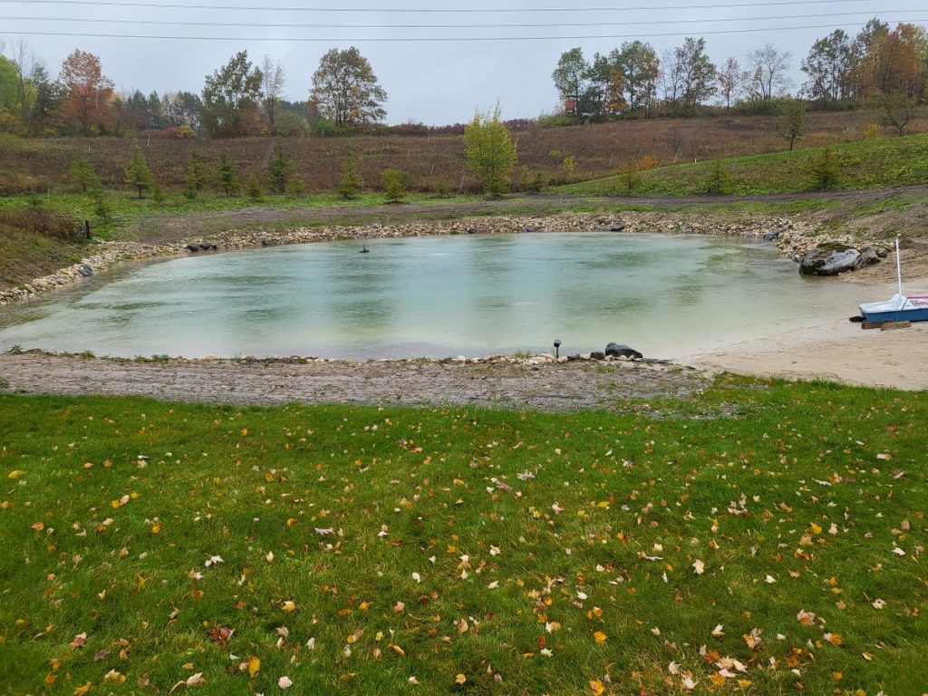 Big Pond Pics - Hurth Waterscapes